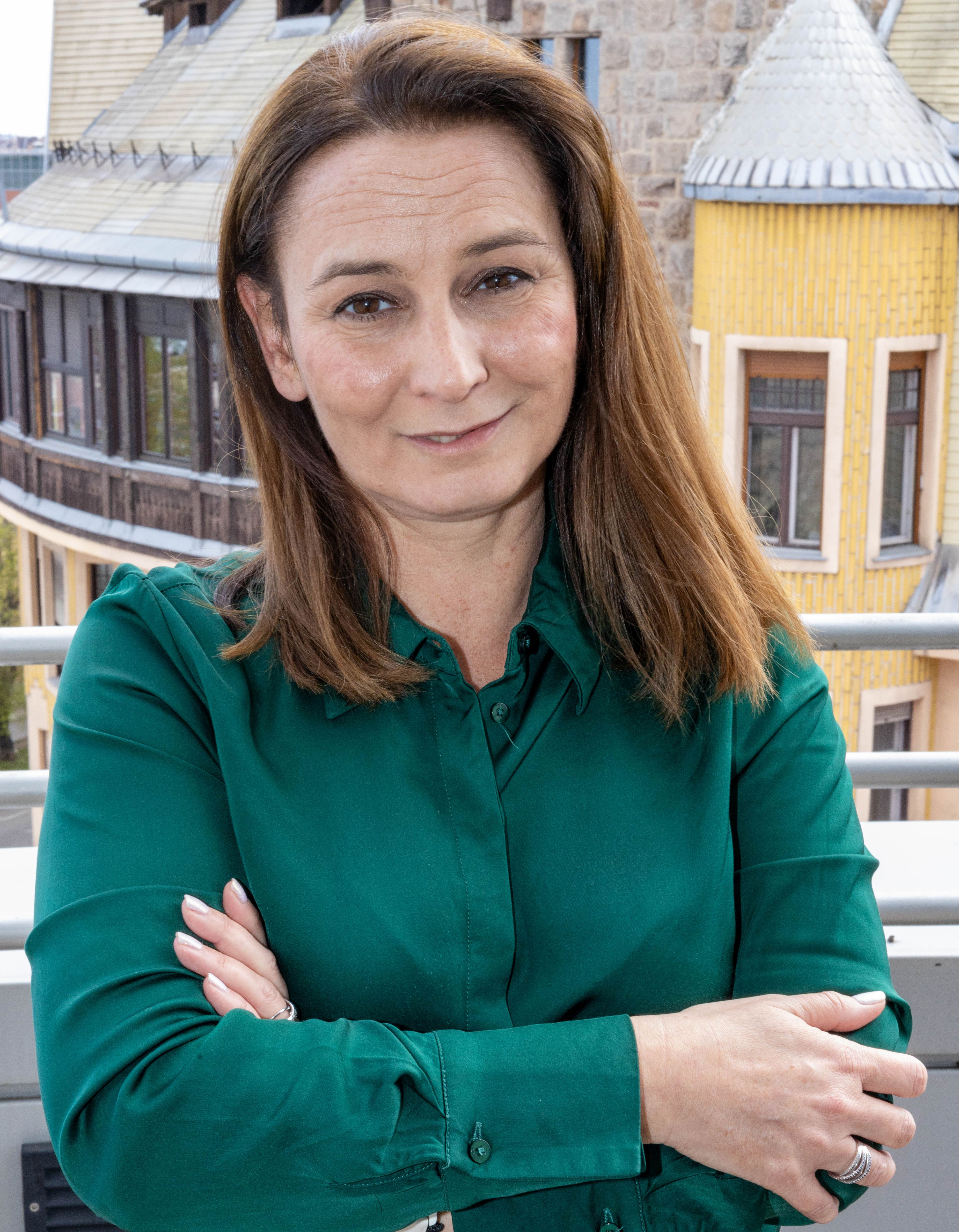 Elek Andrea: Bajba jutott, stresszhelyzetben lévő ügyfeleken segítünk a ...