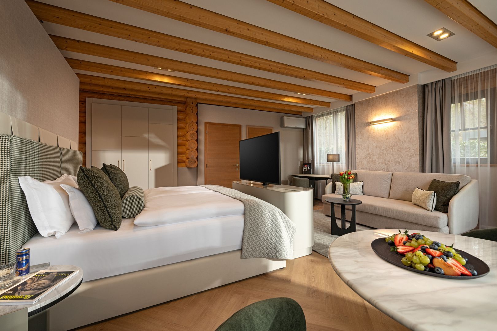 Teljesen megújultak az Avalon Resort rönkházai | Turizmus.com